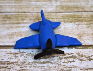 DIY Planes Ornaments - Amy Latta Creations