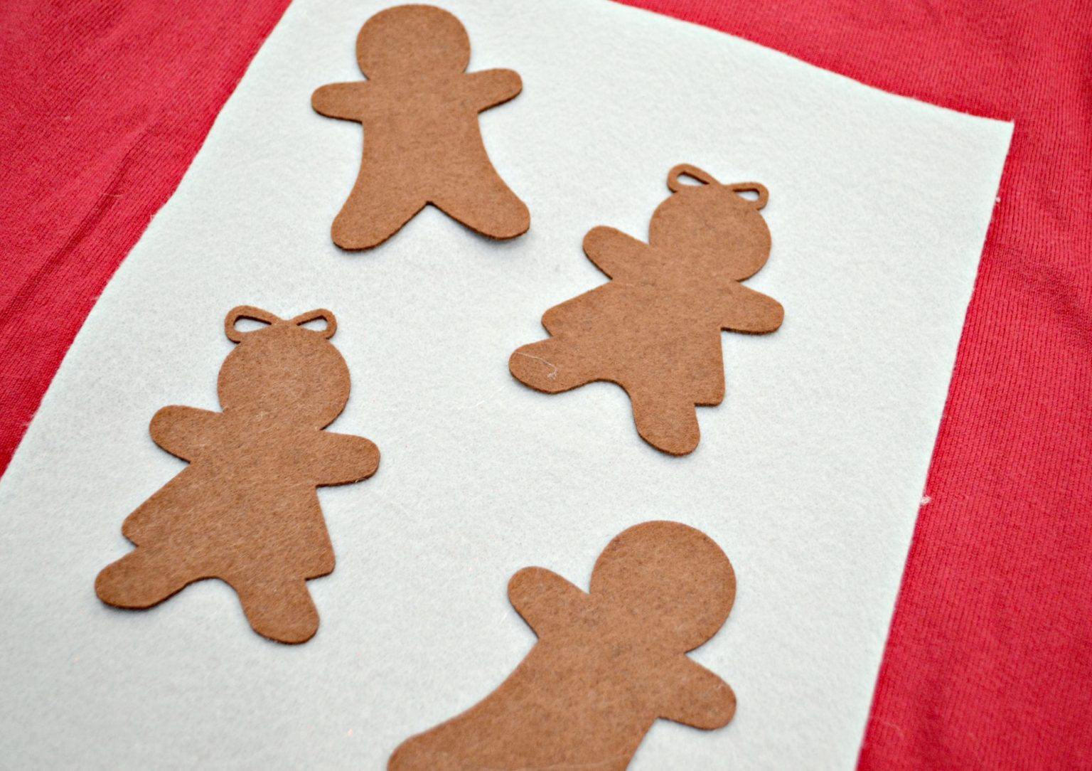 DIY Ugly Sweater: Gingerbread Men - Amy Latta Creations