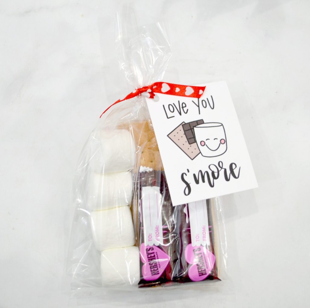 Last Minute Valentine Gifts (and free printables) - Amy Latta Creations