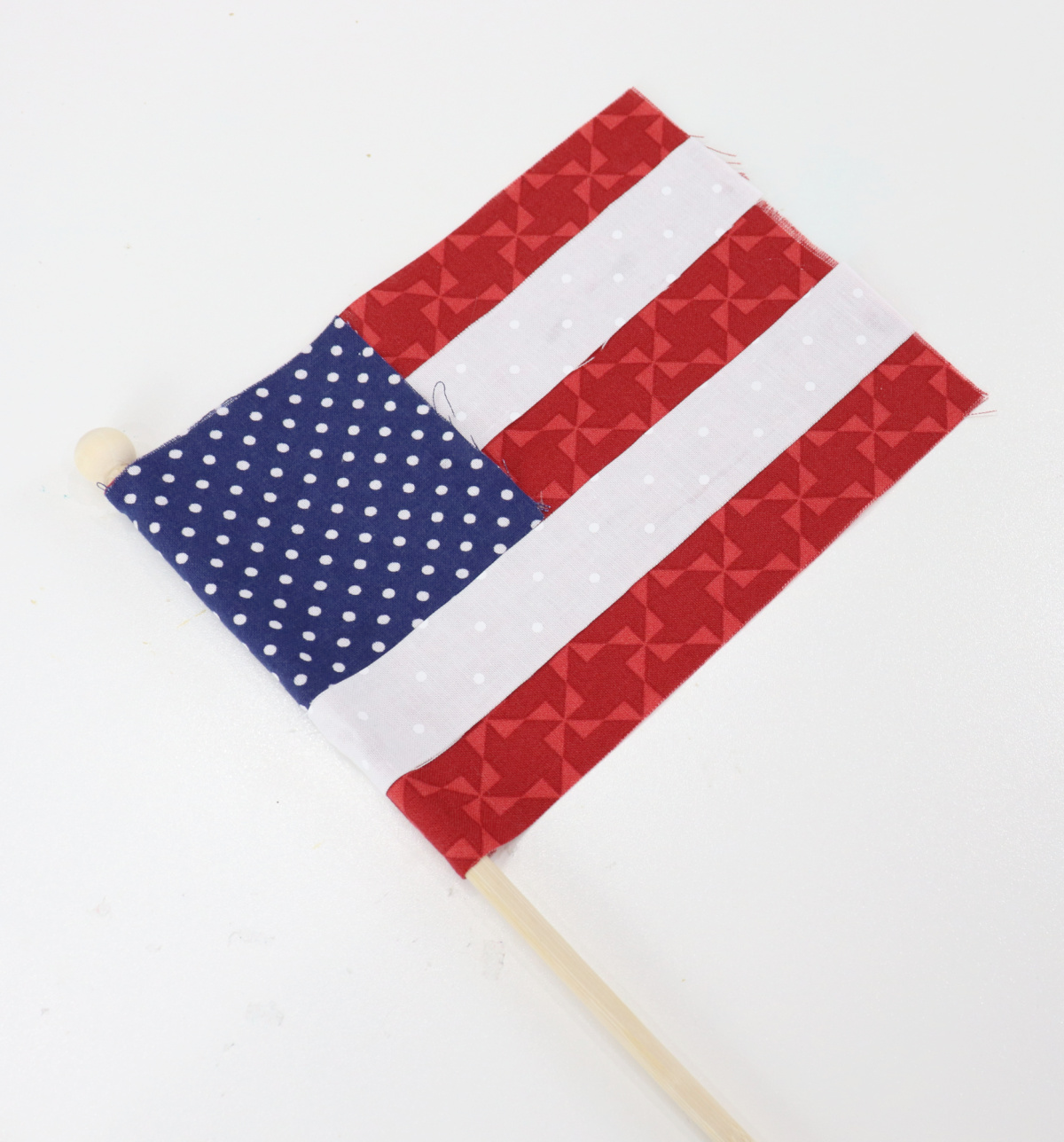 No-Sew Flags (a 5-minute project!) - Amy Latta Creations