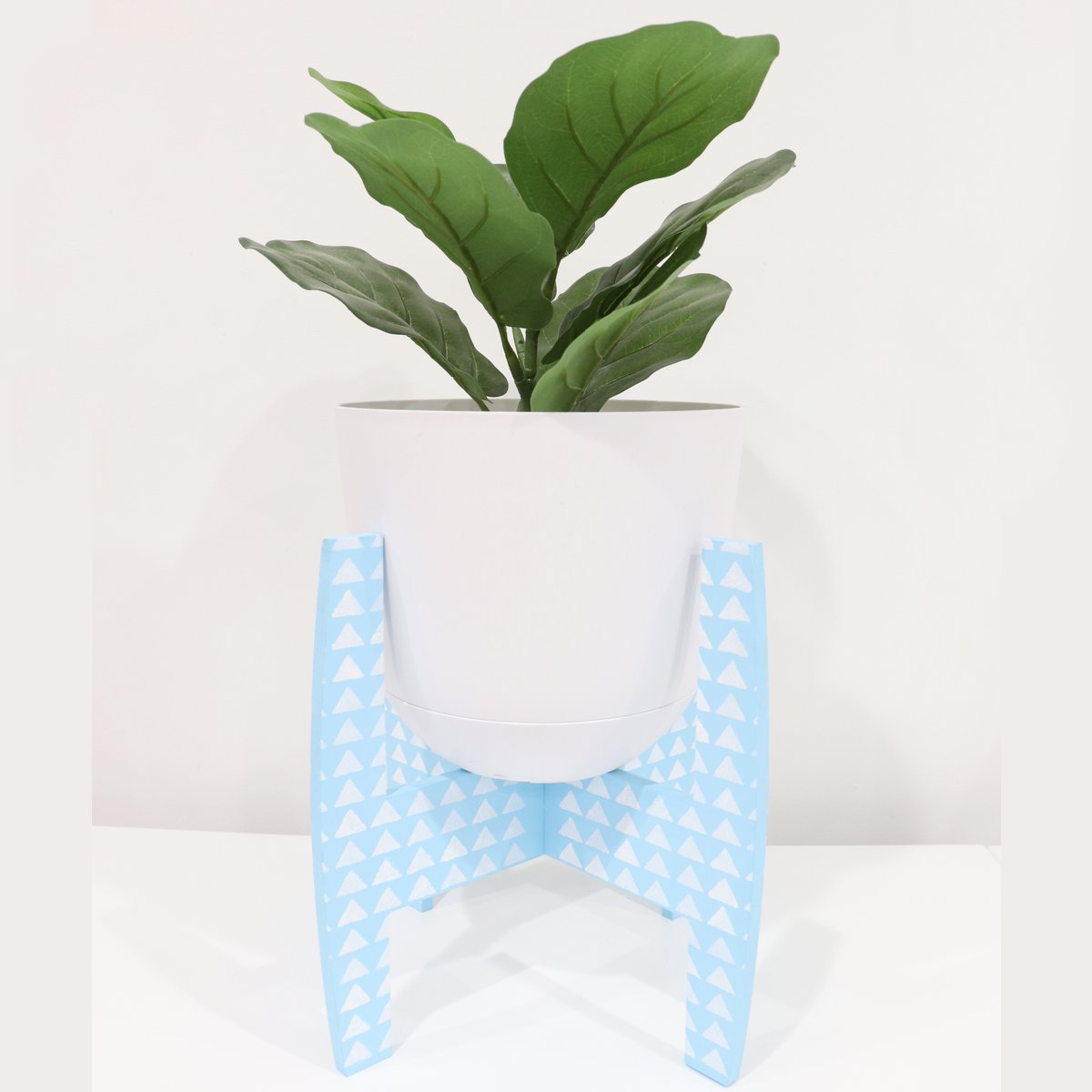 Stenciled Plant Stand - Amy Latta Creations