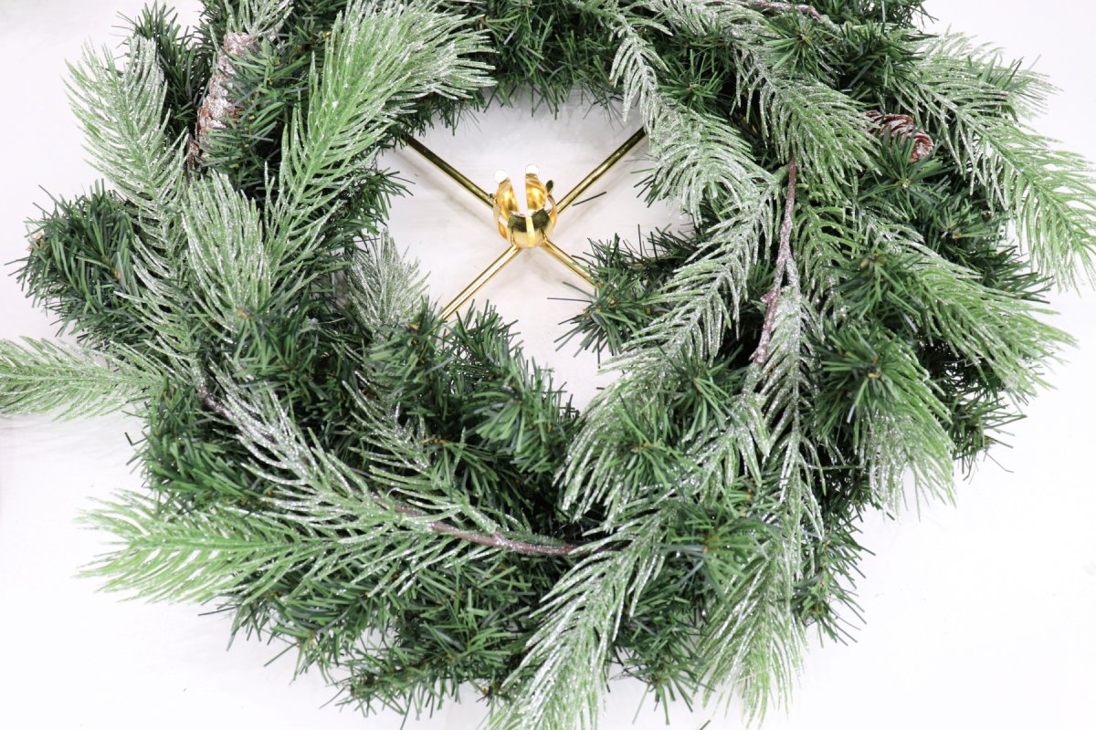DIY Advent Wreath - Amy Latta Creations