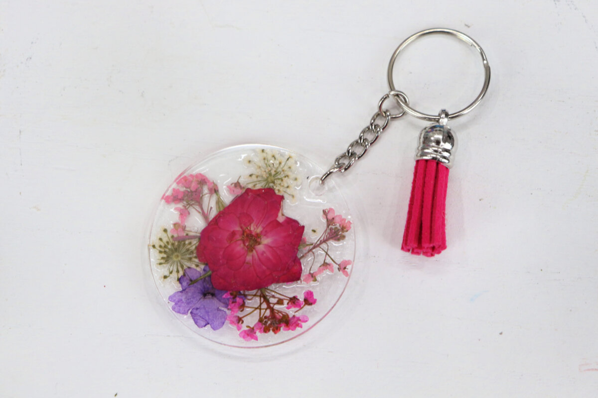 Pressed Flower Keychains - Amy Latta Creations