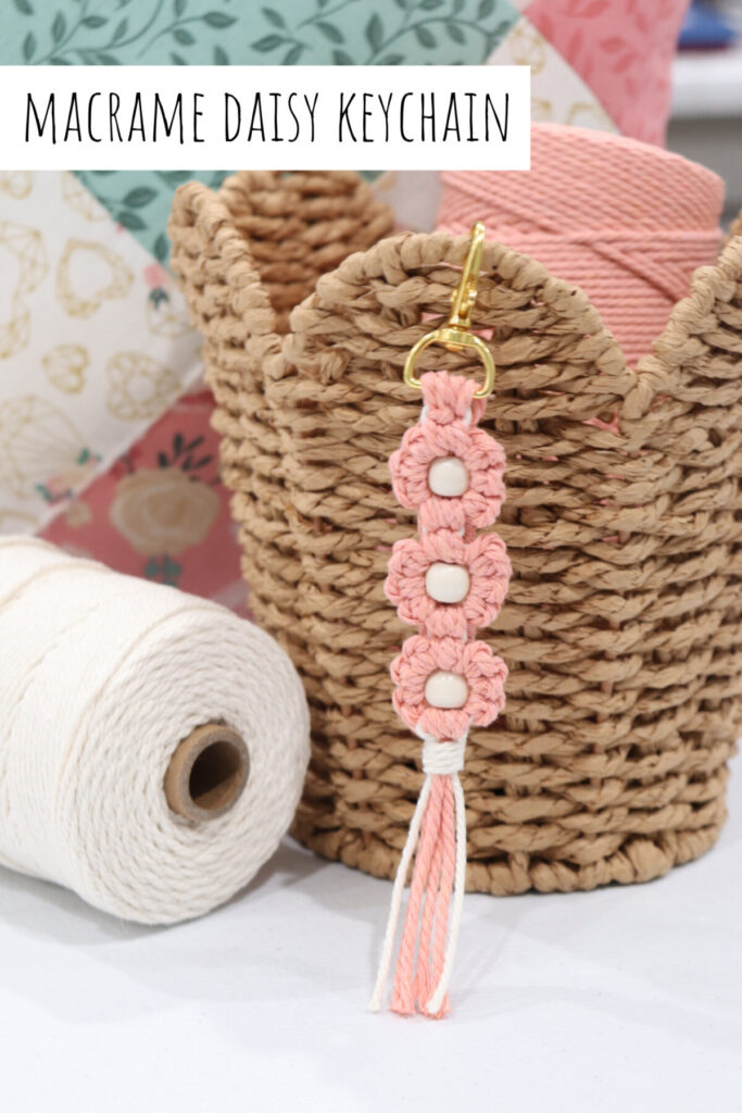 Macrame Daisy Keychain - Amy Latta Creations